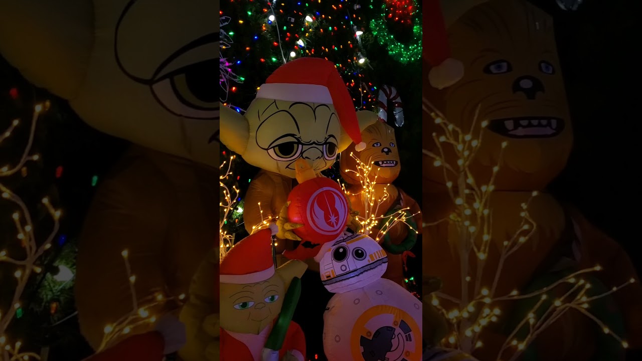 Christmas in Canada 2021 - "Miracle on Rae Street" 💗🎁 - YouTube