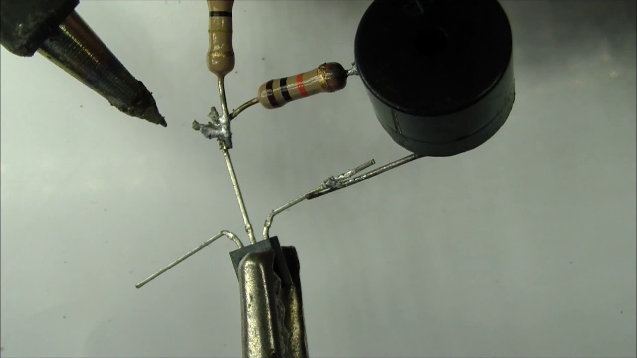 semplice allarme con BC 457 simple alarm with BC 457 - YouTube