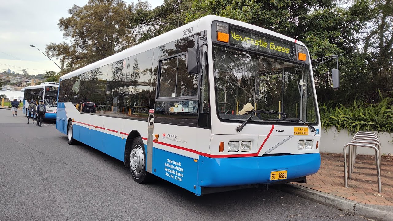 STA Bus Tour - ex-Newcastle Buses Volvo B10BLE APG Orana m/o 3880 ...