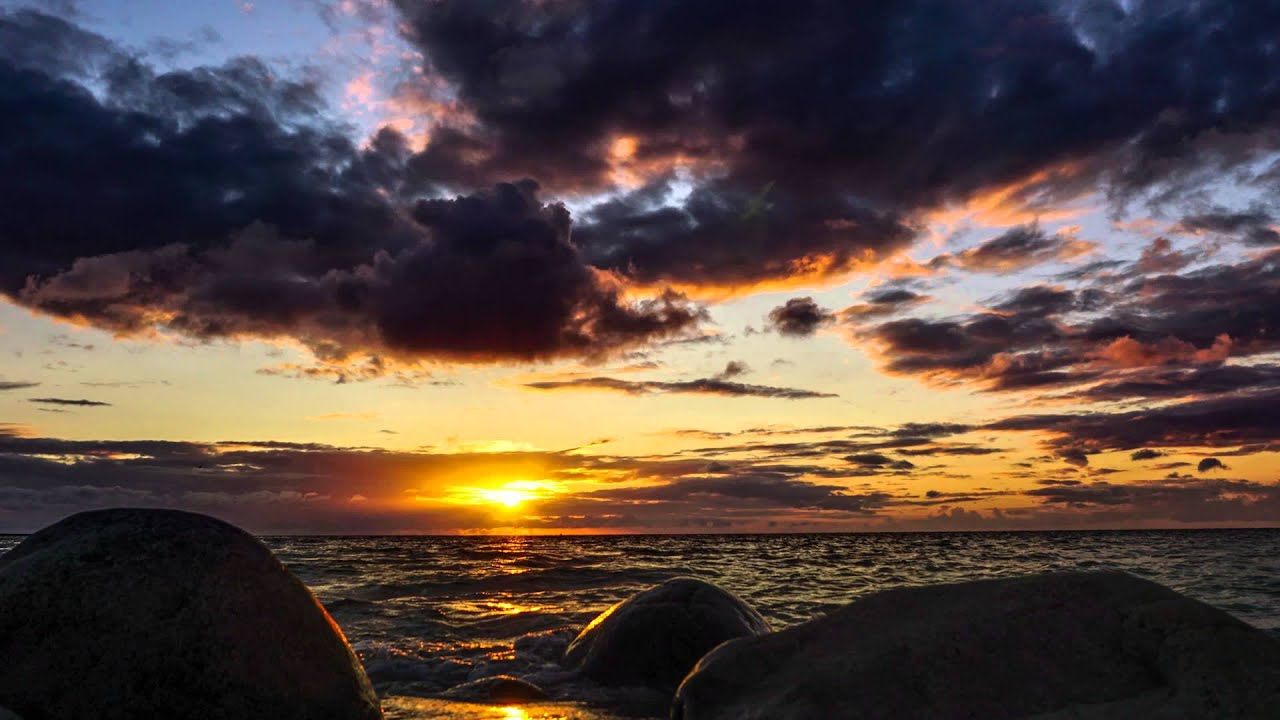 Beach sunset - Time Lapse 4K - YouTube
