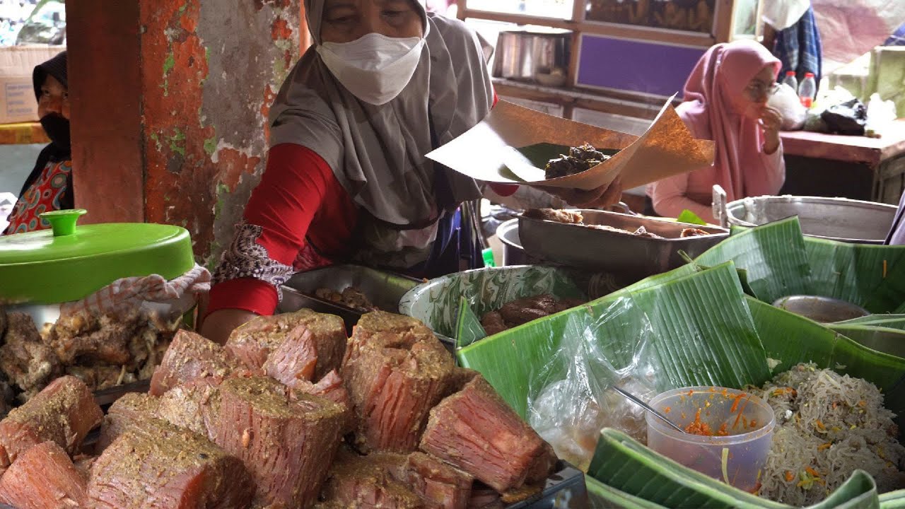 JALAN PAGI SAMBIL KULINERAN DI PASAR KRANGGAN JOGJA #yogyakarta - YouTube