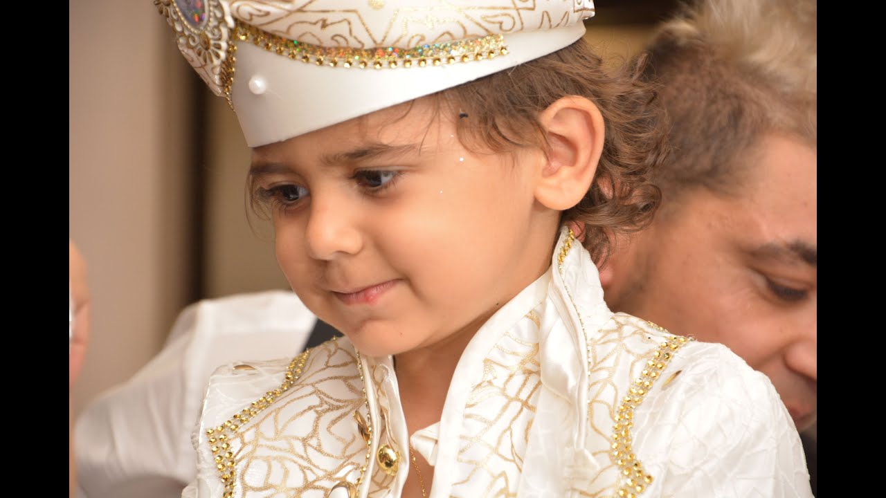 Botez Eric Petrecerea! - YouTube