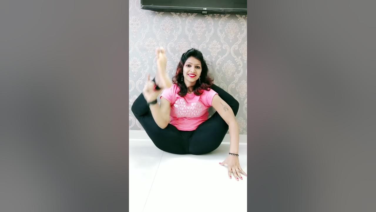 Dwipadsirasana Leg Behind Head Pose Yoga With Vaibhavlaxmi Youtube