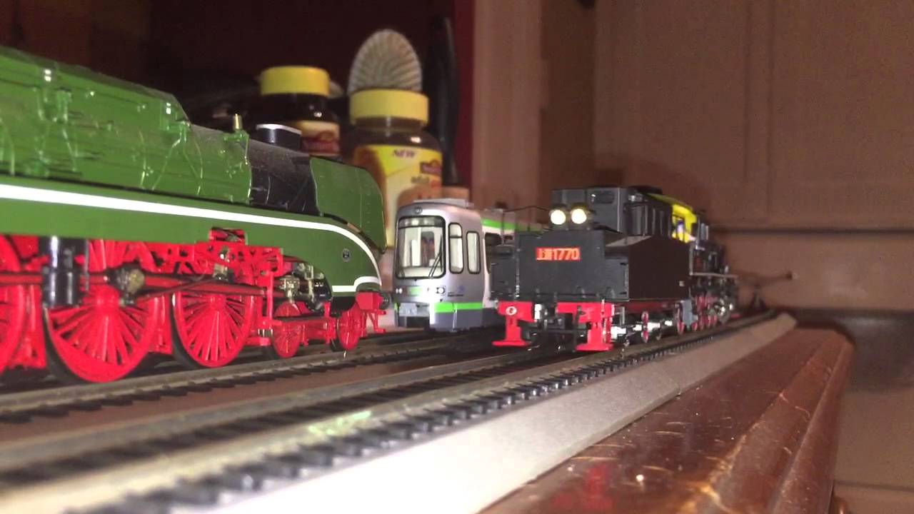 Bachmann China SY - YouTube