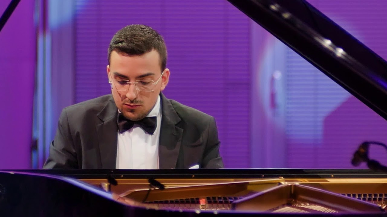 ITBCB 2017: Final Concert | Alberto Ferro - YouTube