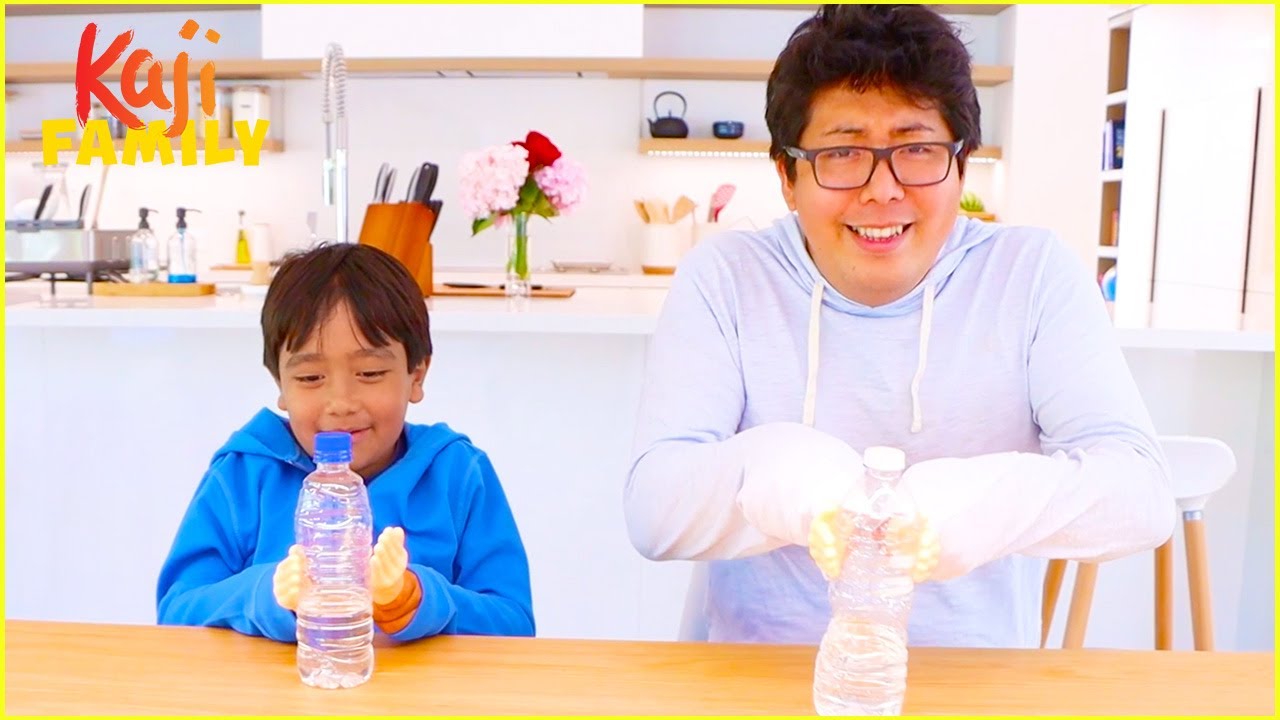 Bottle Flip Challenge with Tiny Hands Ryan vs Daddy! - YouTube