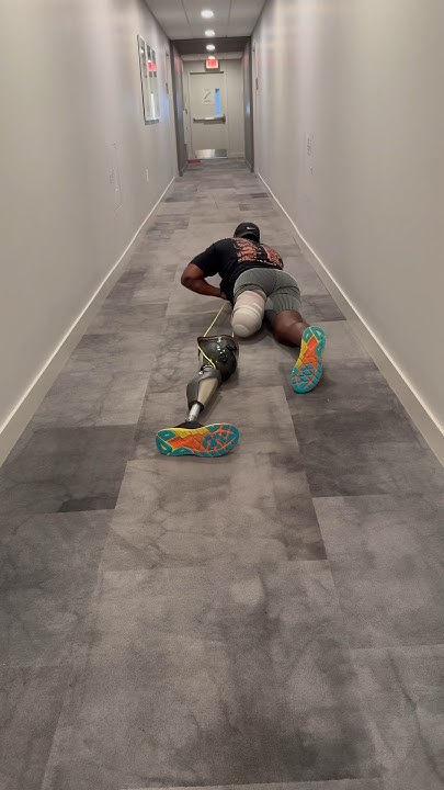 Sometimes you have to drag yourself to the gym. 😭🦿#gym #amputee #prosthetic #leggo #keepgoing ...
