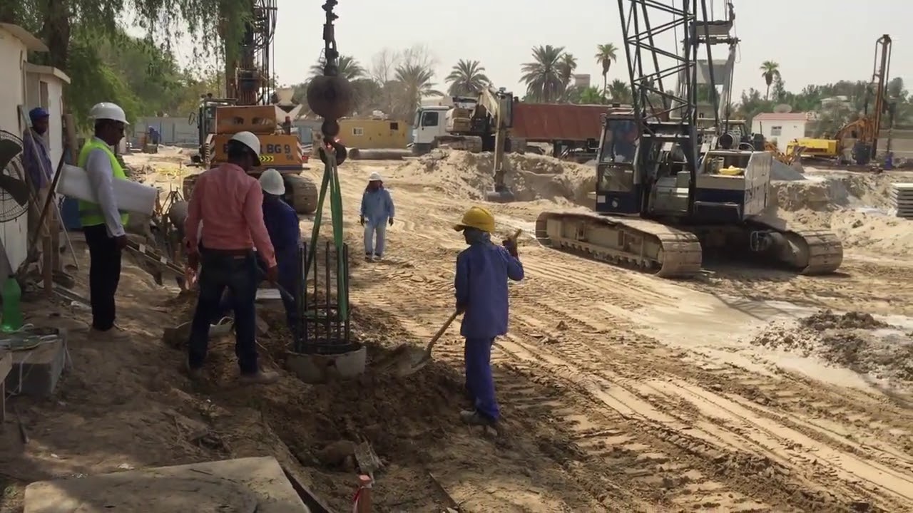 Reinforecment Cage inserting for Contiguous shoring piles - YouTube