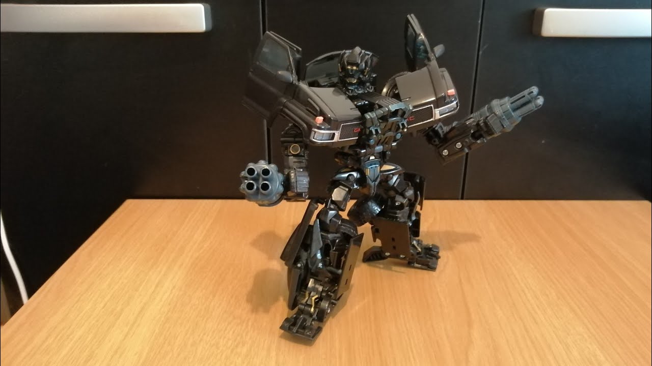 Transformers Reviews - 2007 Movie Ironhide - YouTube
