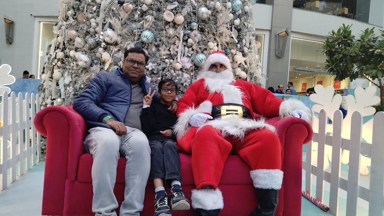 santa close se mile 🎅 - YouTube