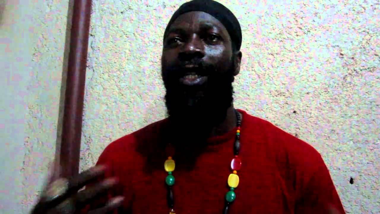 Capleton sings Someday & Acres for unt.se/musikbloggen - YouTube