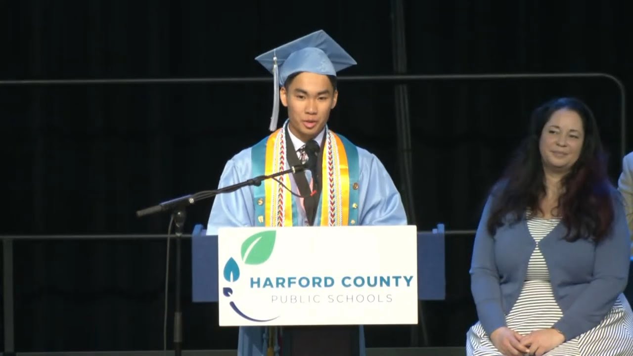 The Valedictorian Speech that WILL CHANGE the way YOU SEE LIFE - YouTube