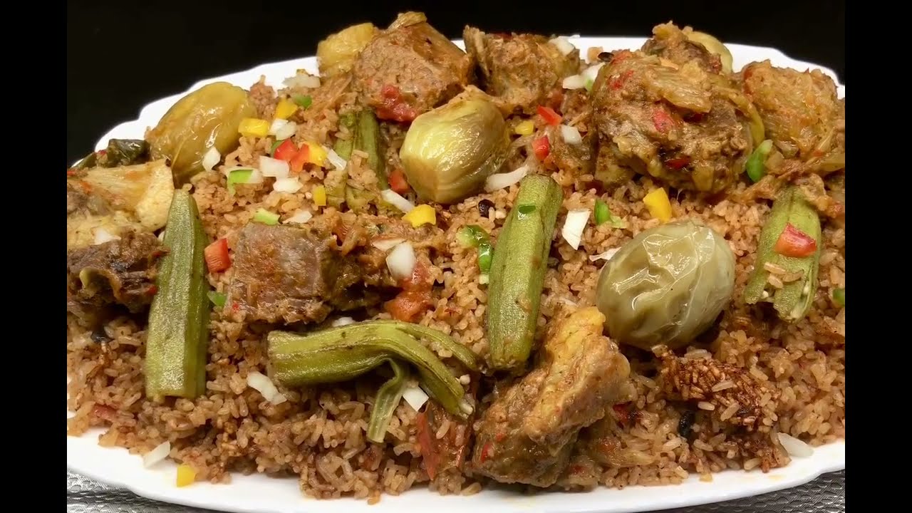 Riz gras au soumbala - YouTube