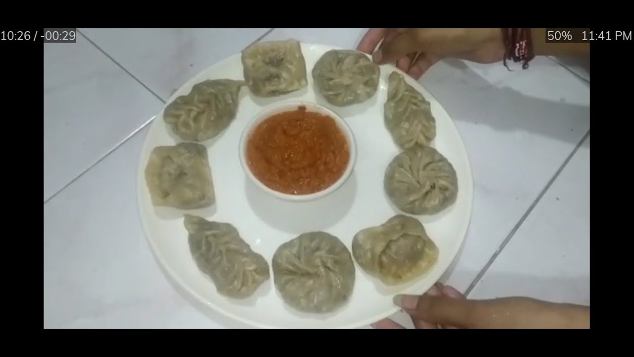 Easy Homemade Veg Momos with Chutney || Mumbai Momos - YouTube
