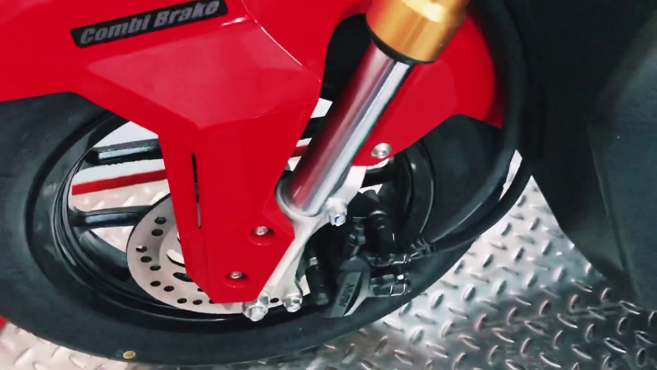 Zoomer-X 2020 Red - YouTube