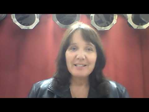 Female Drummer Suzy Crash Gives Advice on Learning to Play "Basic Tom ...