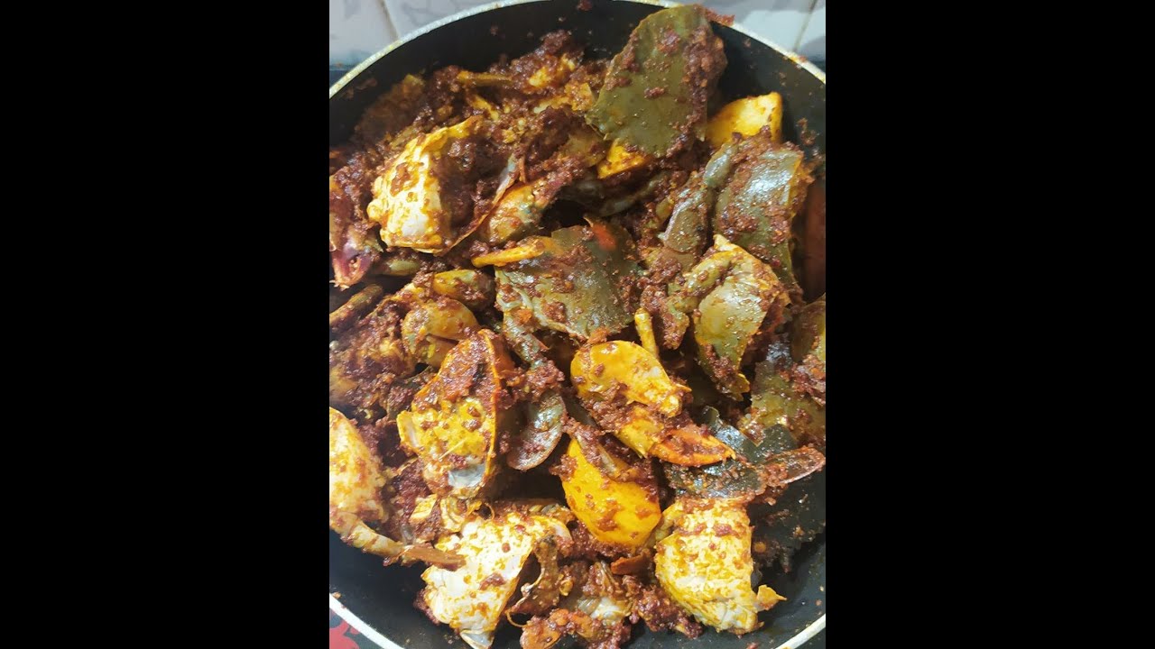 खेकडे कालवण (चिंबोरी भरलेले ) 🦀🦀🦀🦀#khekde recipi #chimbori recipi ...