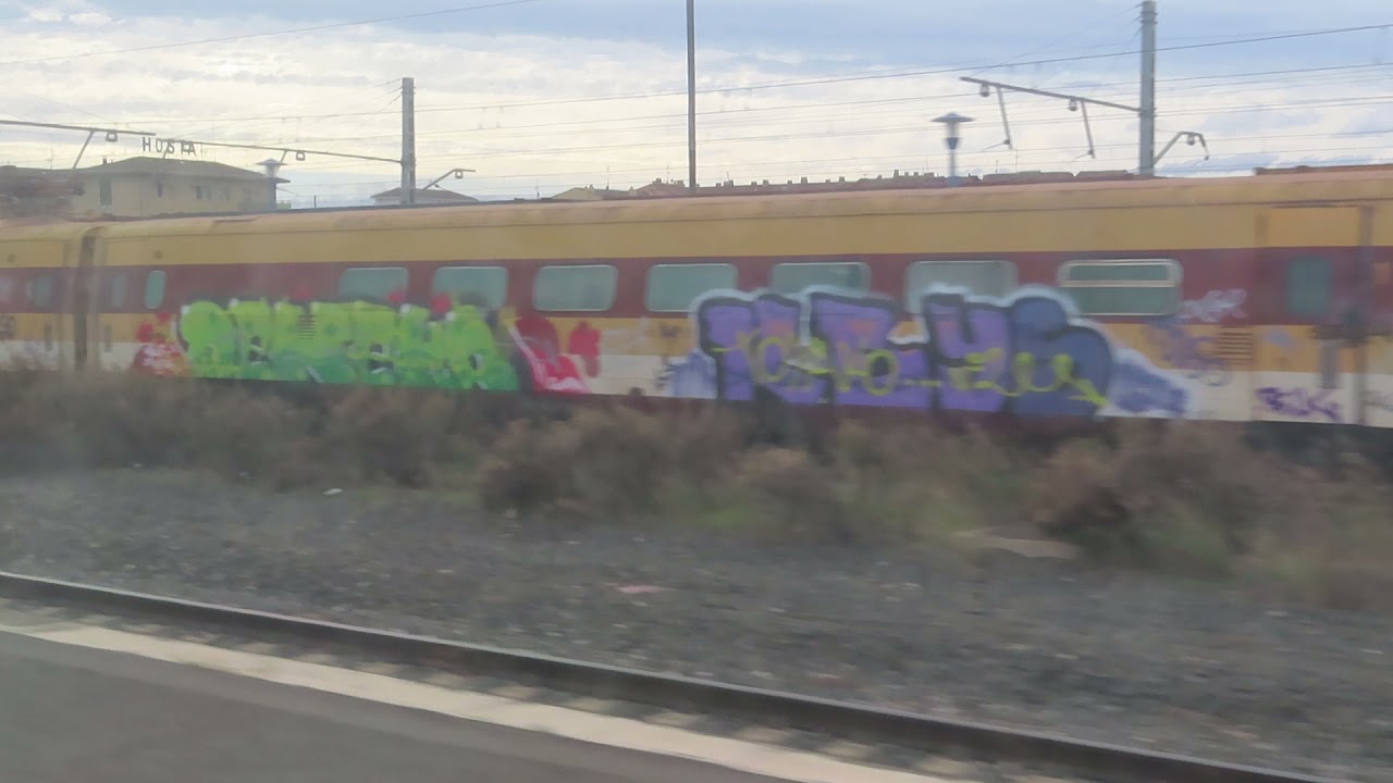 Renfe S-443 Platanito prototipo en Castejón de Ebro - YouTube