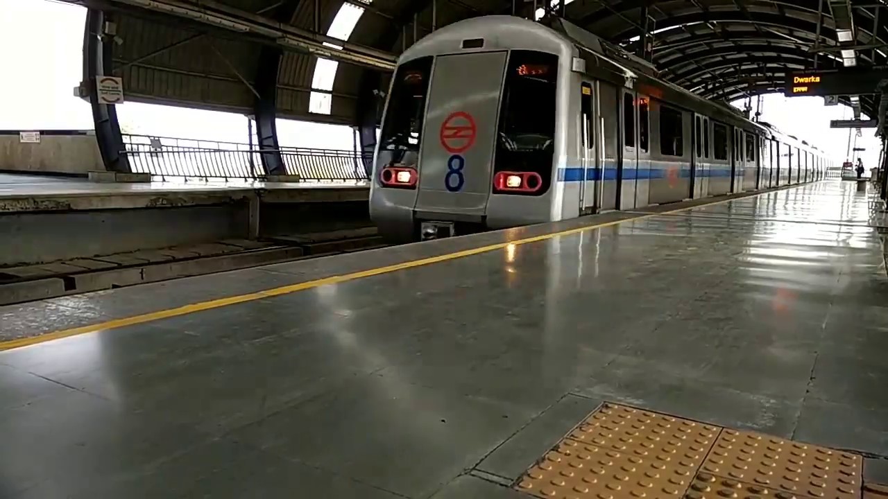 Delhi metro view.... Beauty of delhi... Lifeline of delhi - YouTube