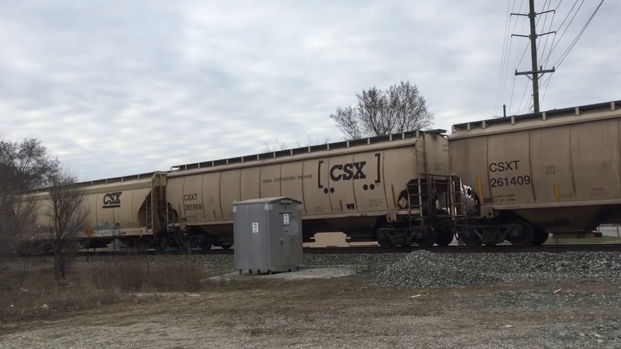 CSX Freight Train 11 - YouTube