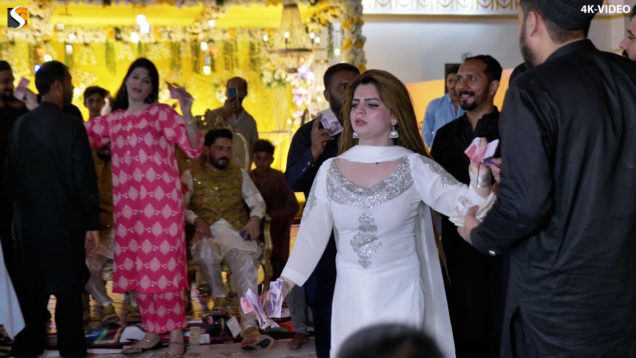 Asa Ta Yara Da Yar Ha , Hani Sheikh Dance Performance 2023 - YouTube