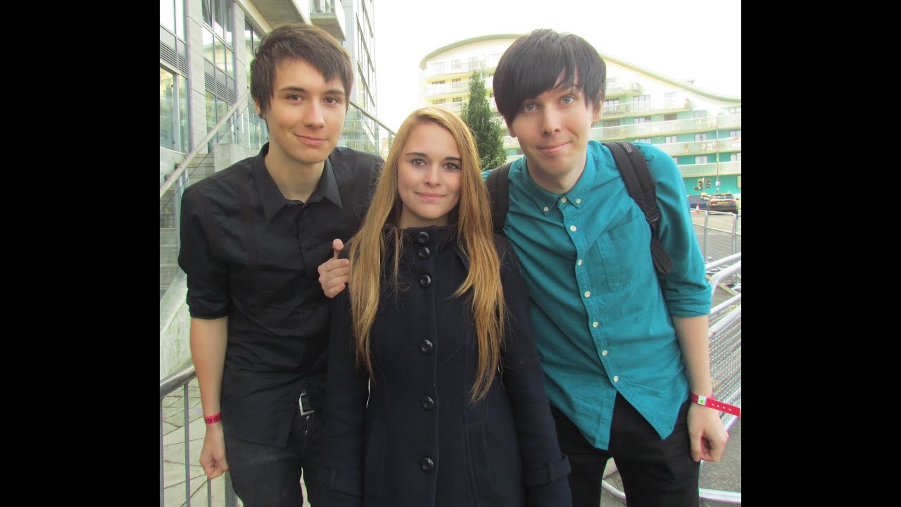 Meeting AMAZINGPHIL & DANISNOTONFIRE. RadioOne TeenAwards - YouTube