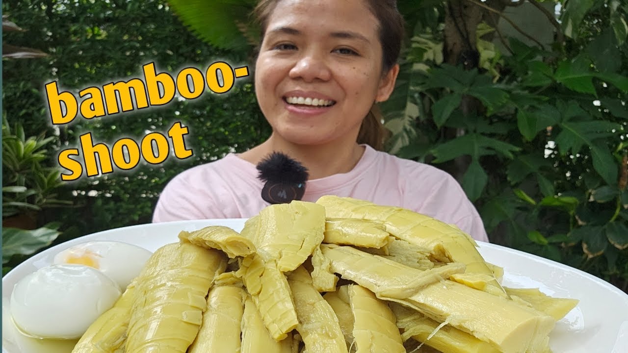 Eating sweet young bamboo shoot - YouTube