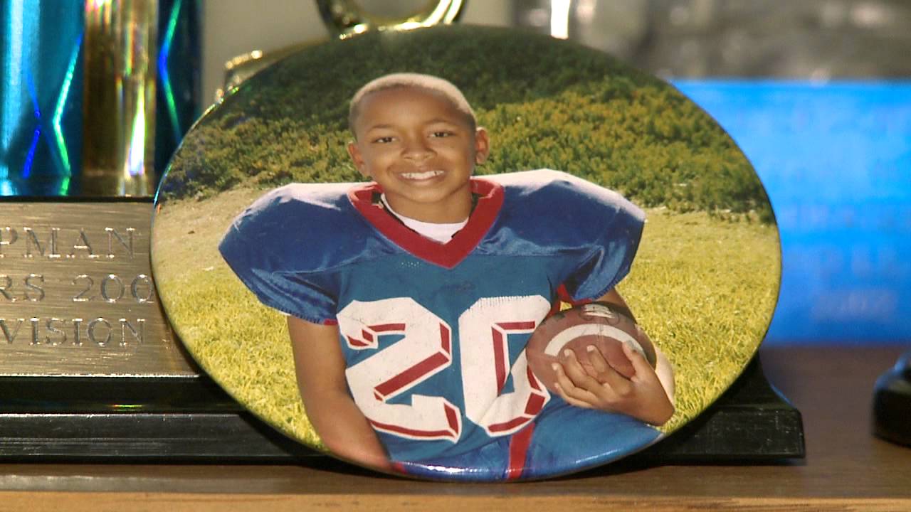 Zeke Chapman meets the San Diego Chargers - YouTube