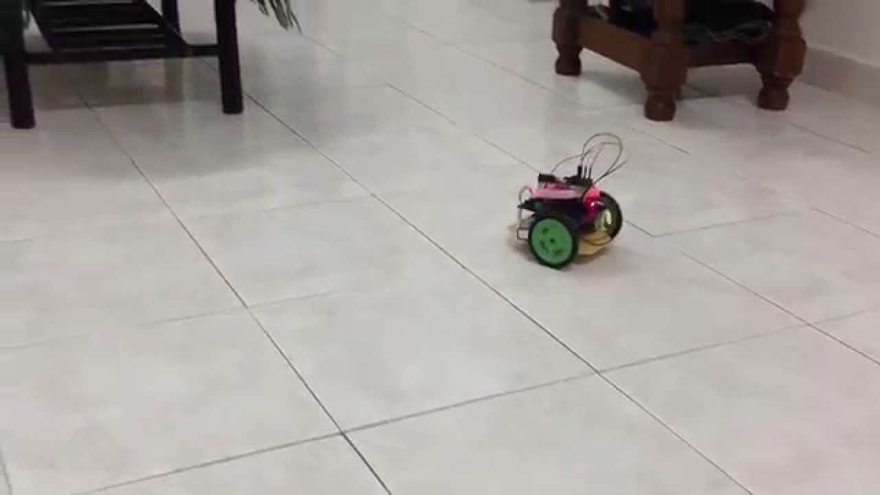 Car_Robot, First simple demo. - YouTube