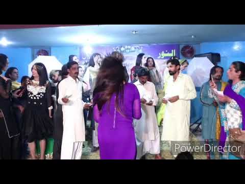 Zoya malik parti dance