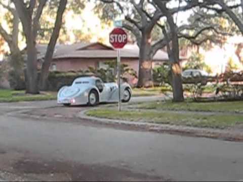 Bugatti movie 2 - YouTube