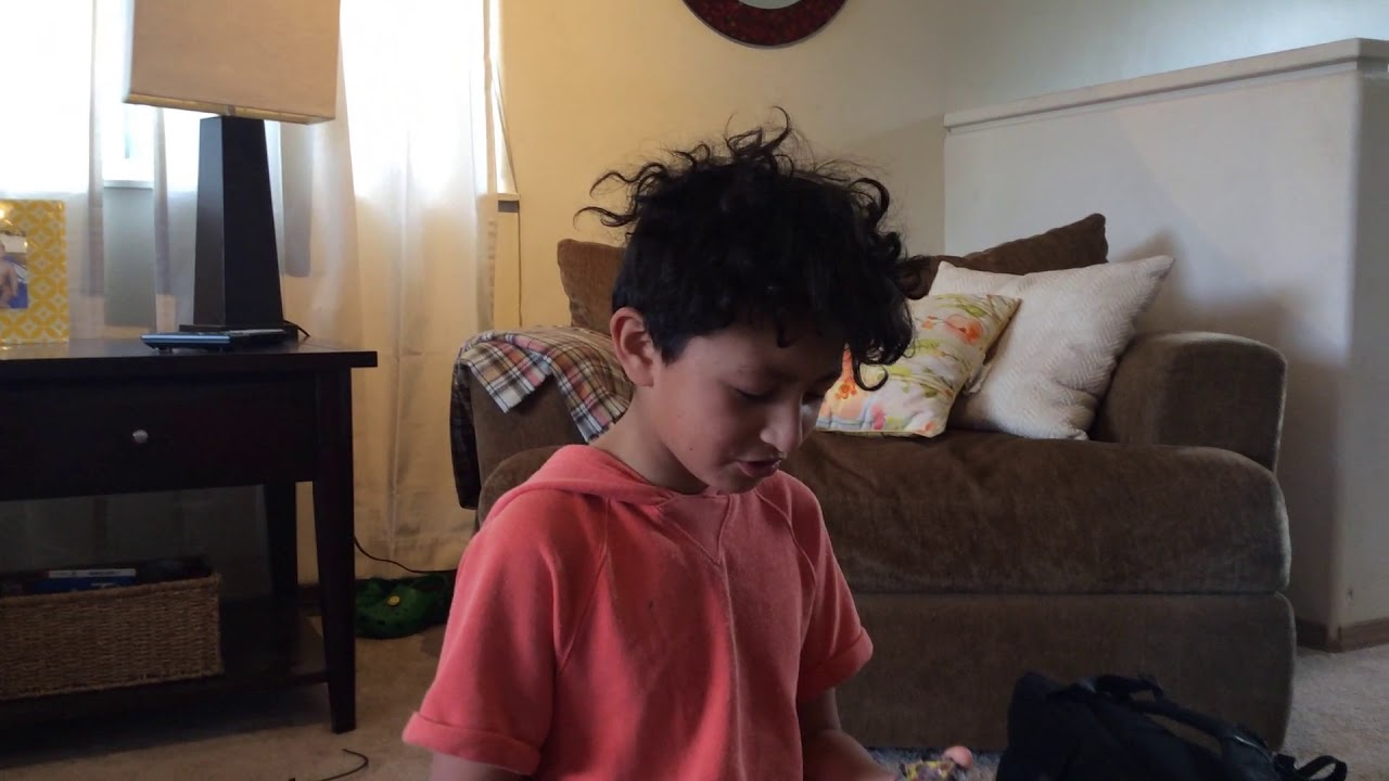 Zutron vs the mystery beyblade ? - YouTube