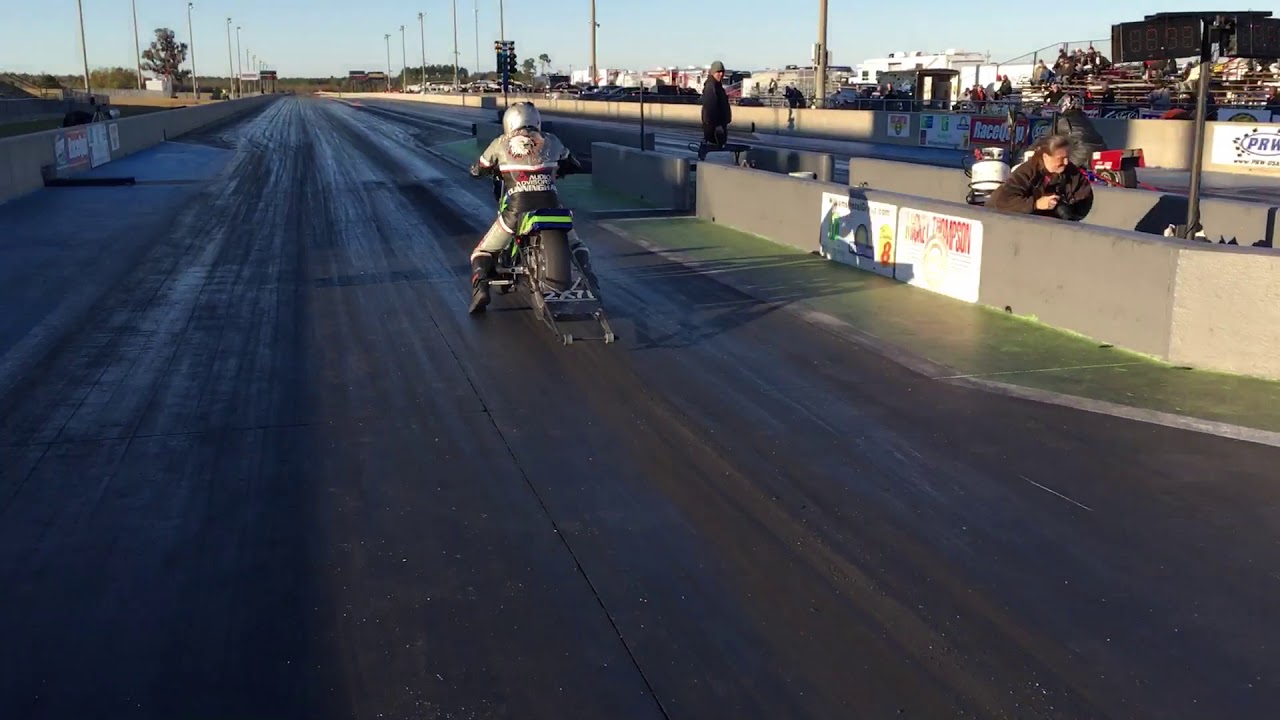 Classic H2 750 Two Strokes Drag Race - YouTube
