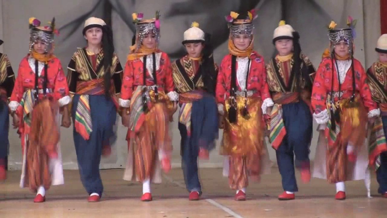 Turkey - G.Antep Region Children Folk Dances - YouTube