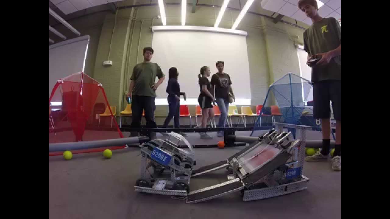 VEX Nothing But Net HighLifting Robot - YouTube