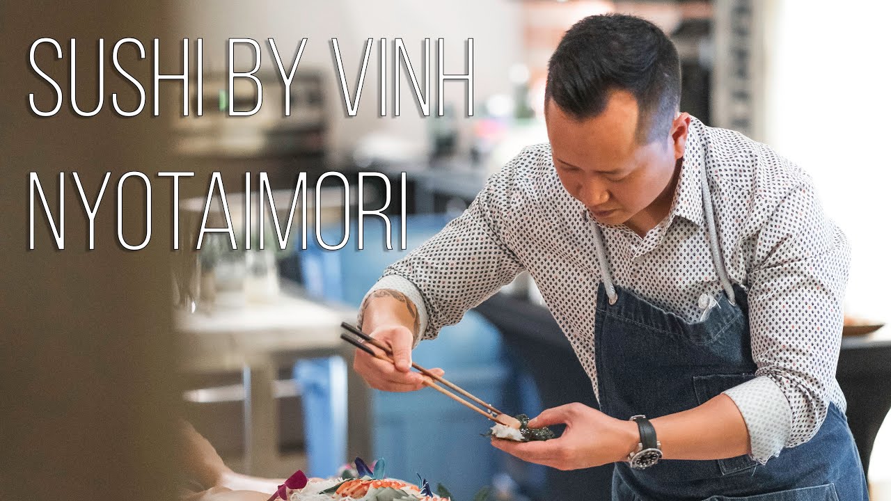 SUSHI BY VINH (NYOTAIMORI) - YouTube