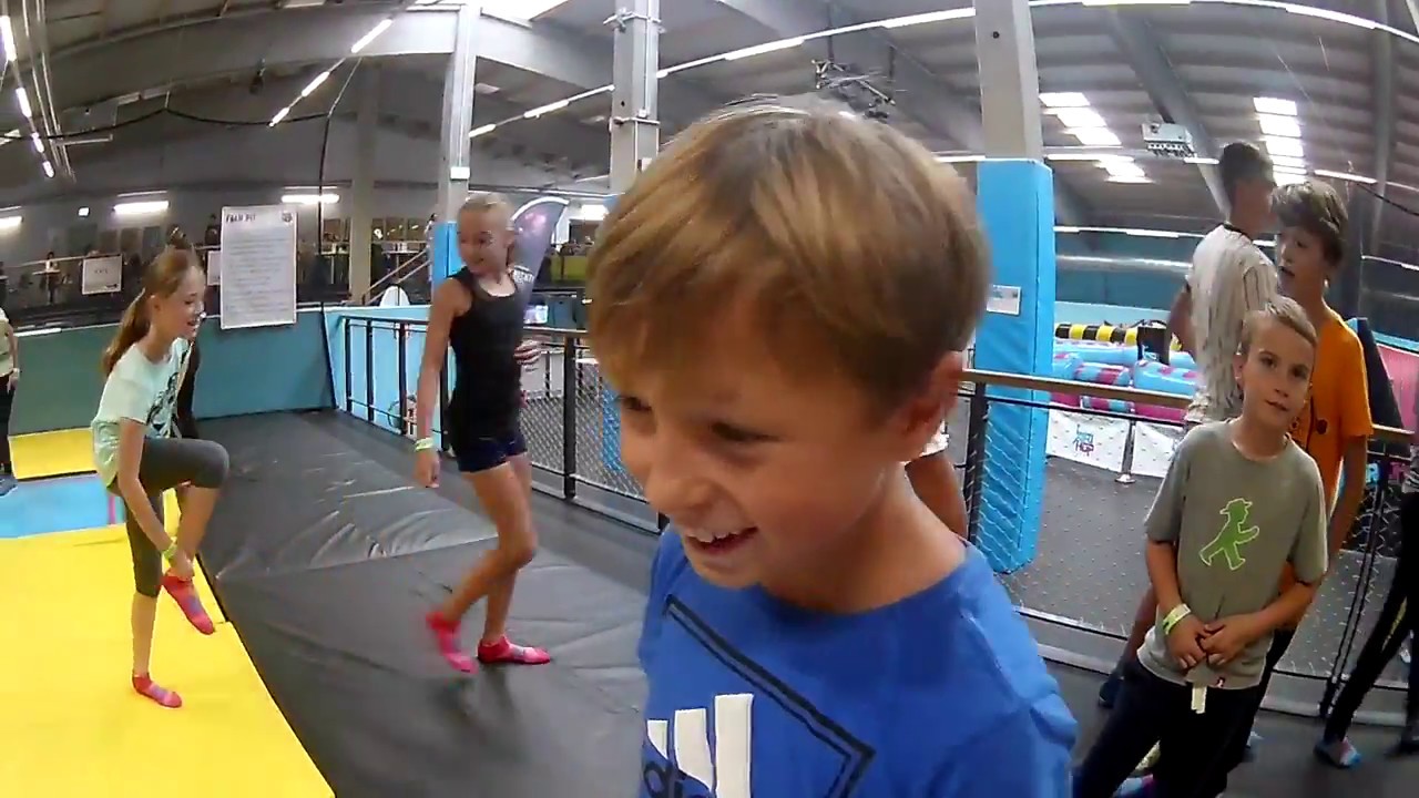 2018.09.04 AIRHOP München Trampolinpark - YouTube