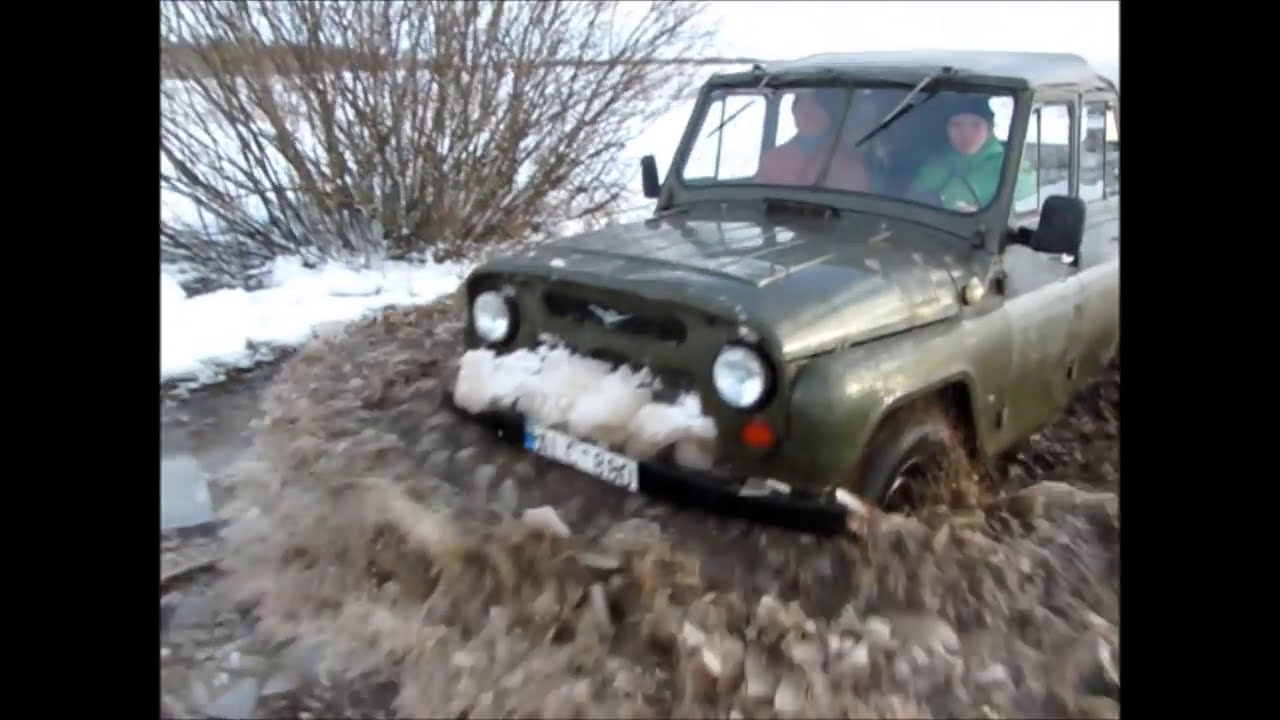 Lada Niva 1,7 vs UAZ 469 2,3 (SILUTE) - YouTube