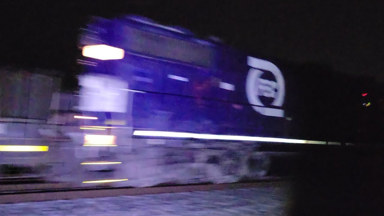 Blast From The Past | FEC 508 In Trail On Train 107 | 07-14-23 | 21 ...