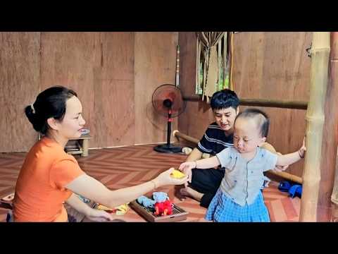 Tap helped her mother with the housework and then went to visit Chinh and her child