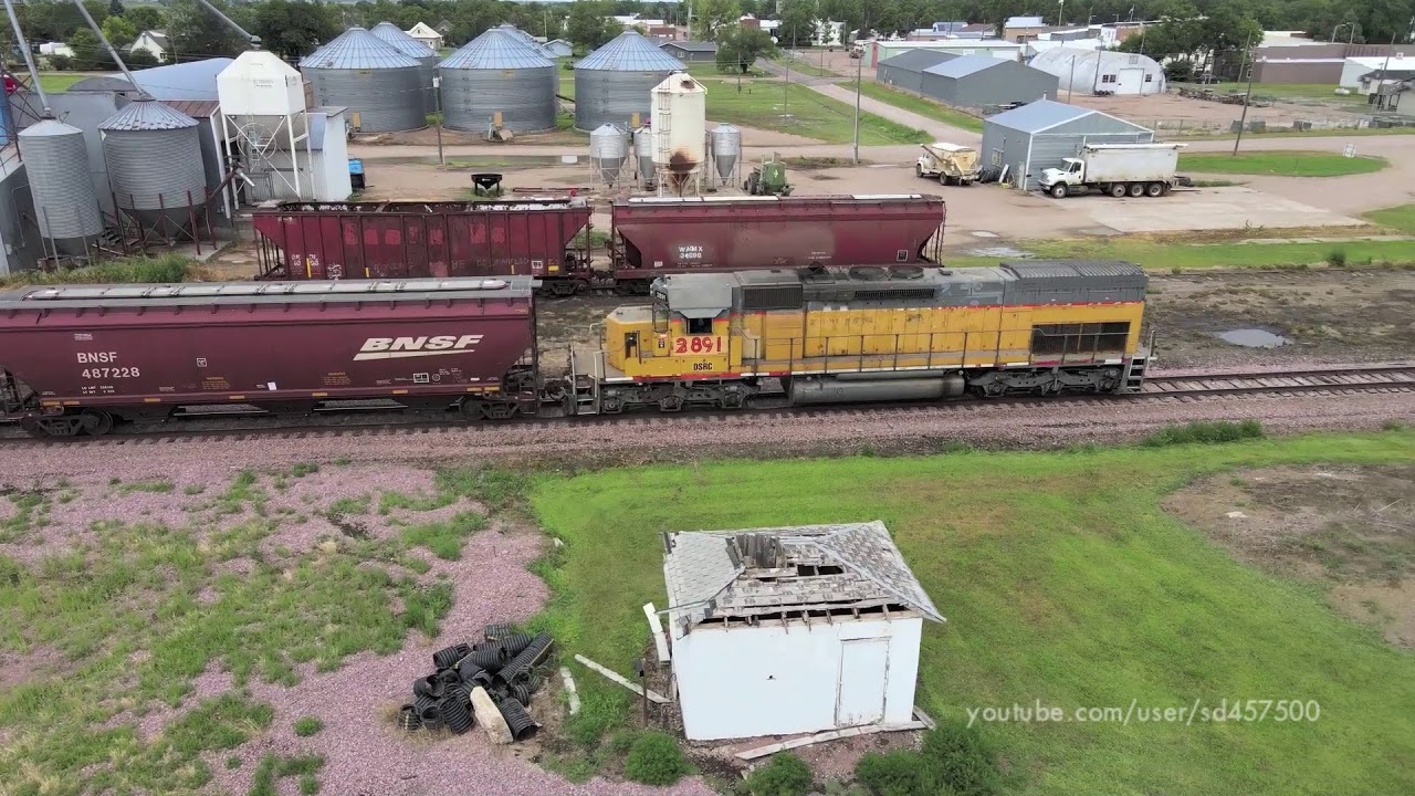 The Dakota Southern Railway -Along the Former Milwaukee Road- - YouTube
