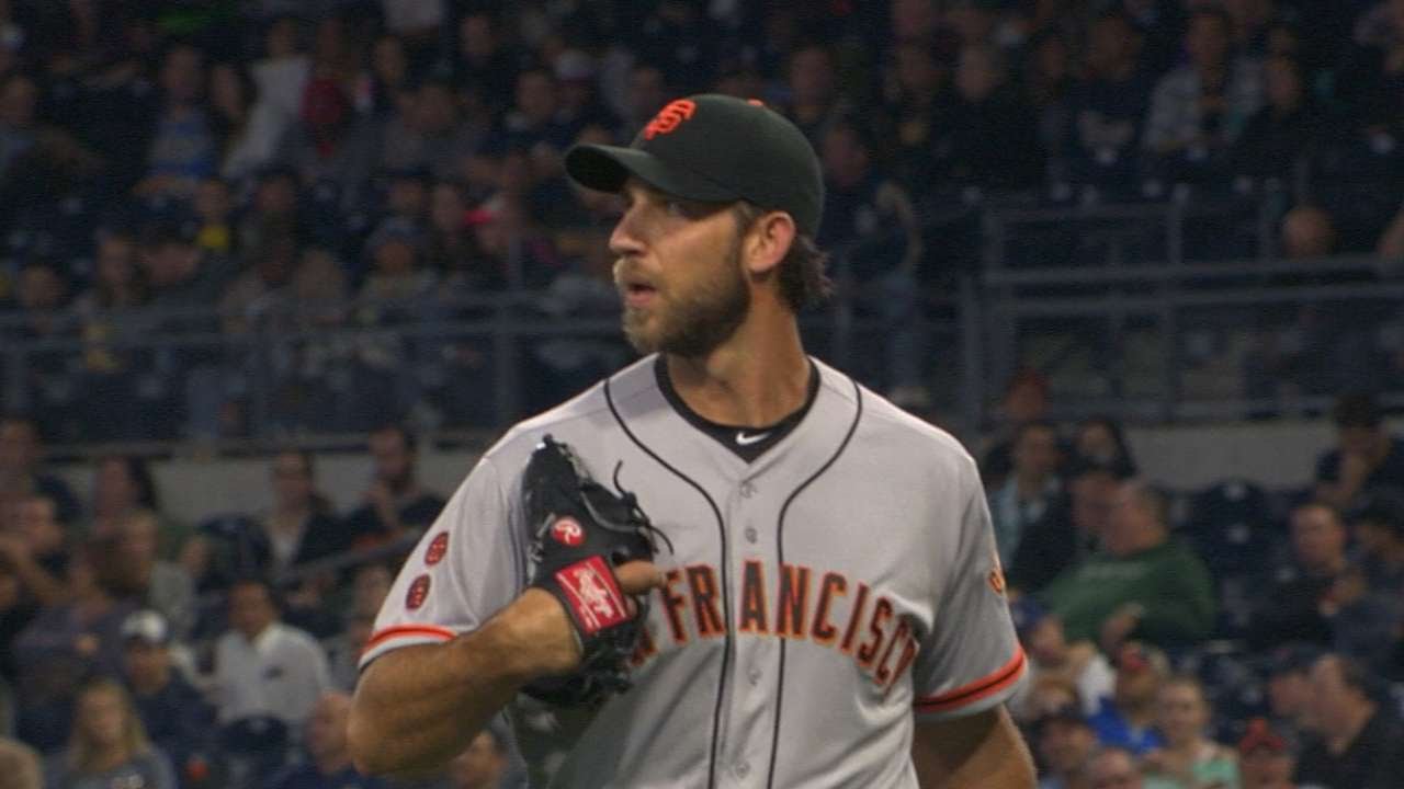 SF@SD: Bumgarner fans 11 in a complete-game victory - YouTube