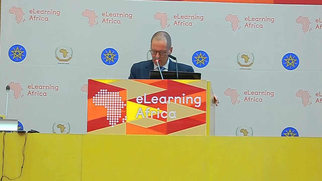 Shai Reshef, President & Founder of University of the People, USA - YouTube