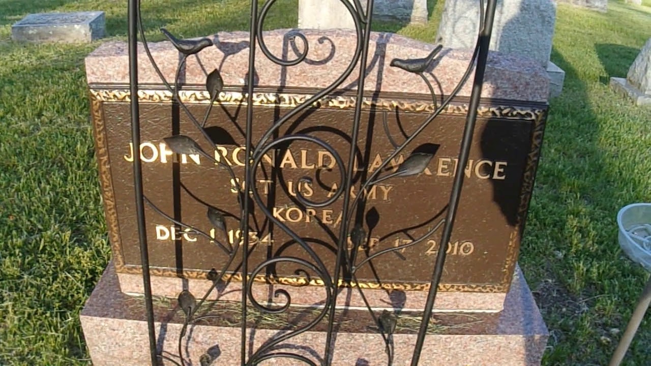 Spring brook cemetery - YouTube