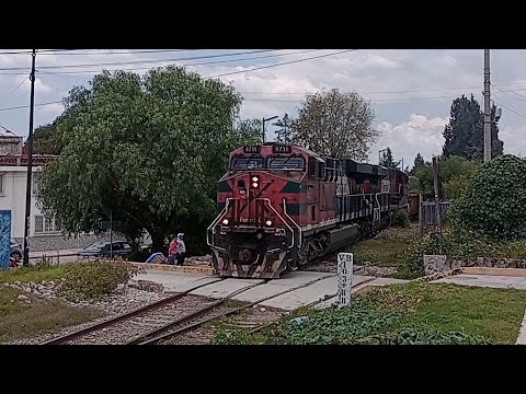 FSRR 4711 y 4705 entrando a Puebla - YouTube