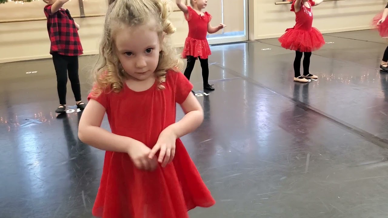 Chelsea's Dance Showcase - YouTube