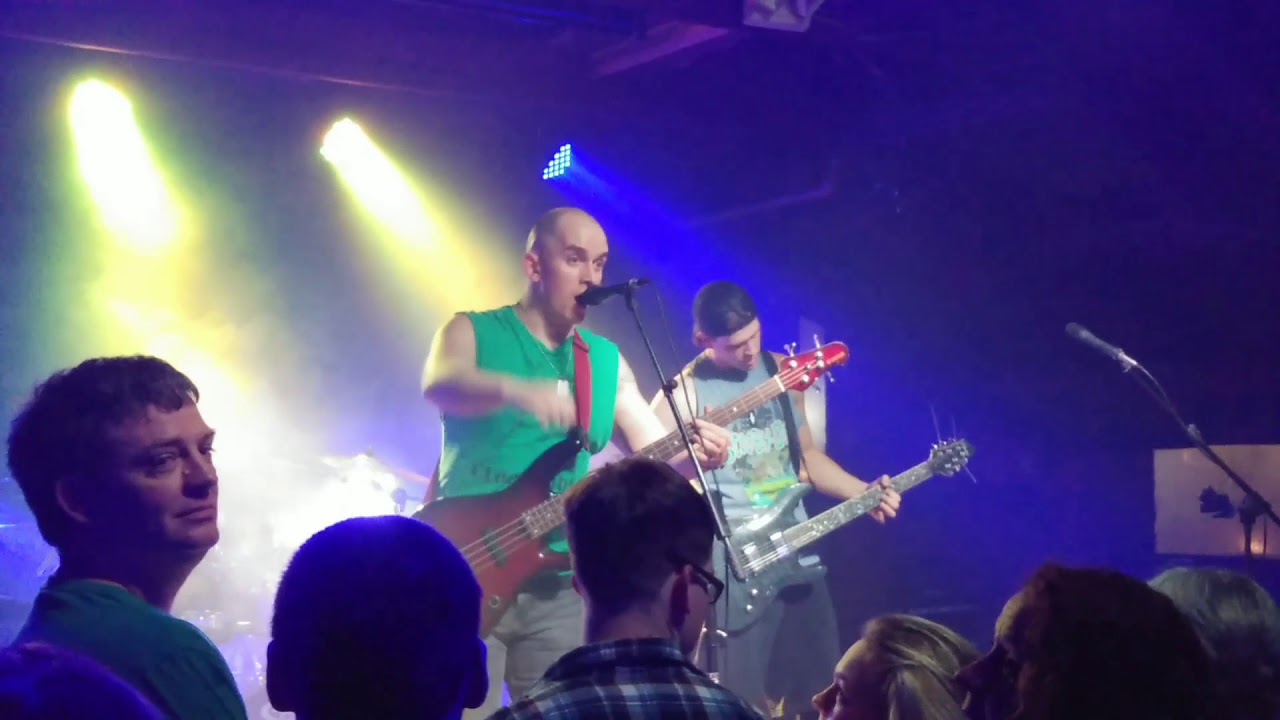 Small Town Titans - Folsom Prison Blues - YouTube