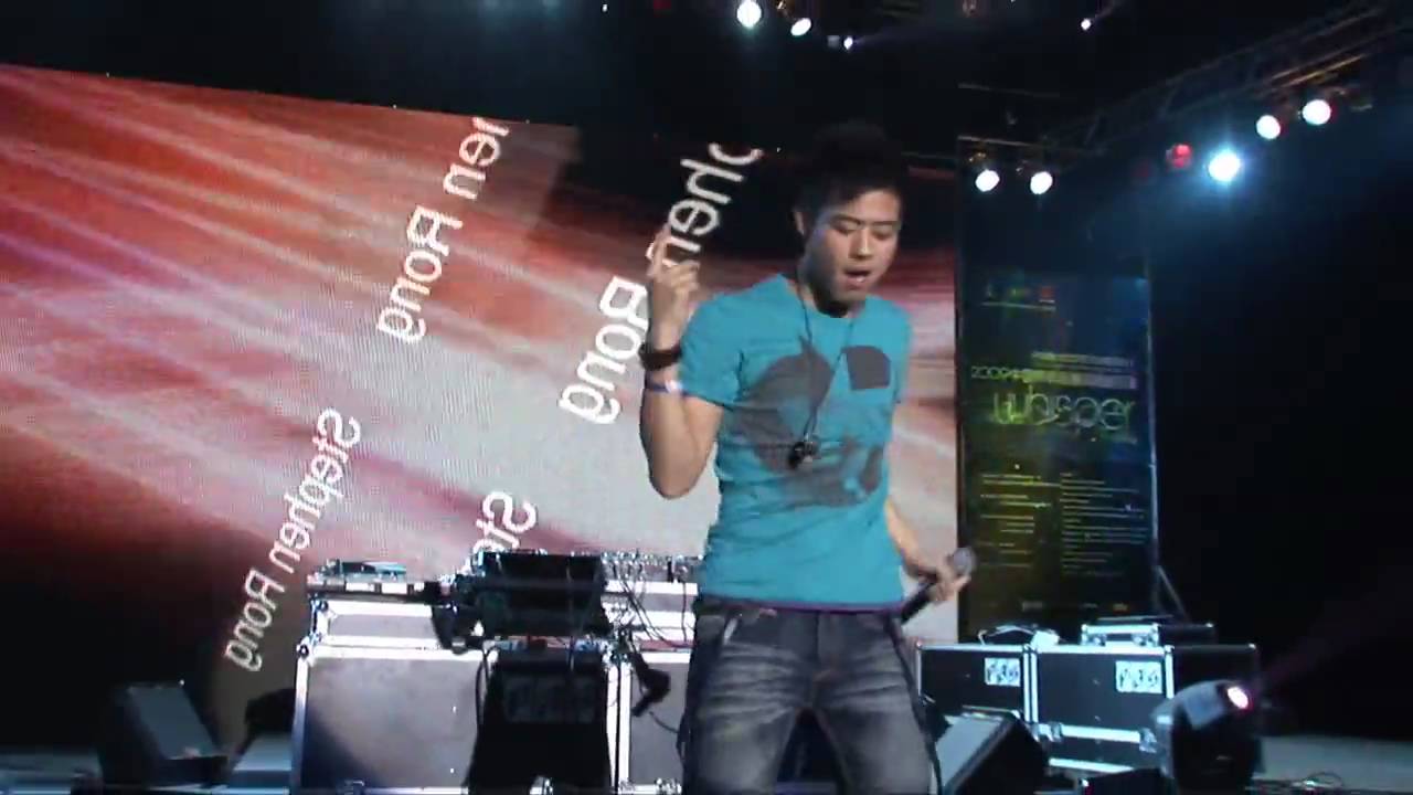 Stephen Rong performance @ Whisper - YouTube