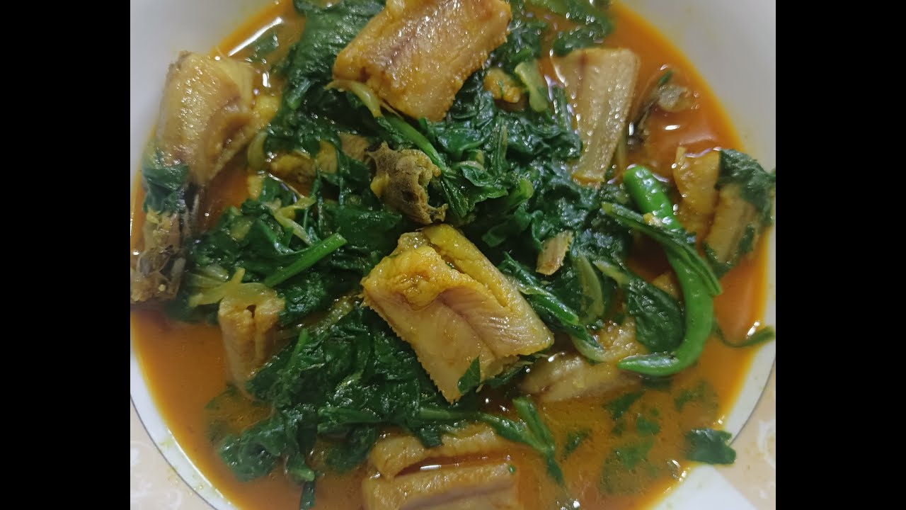 শিং মাছ দিয়ে পালং শাকের রেসিপি || Catfish with Spinach Recipe || Shad ...
