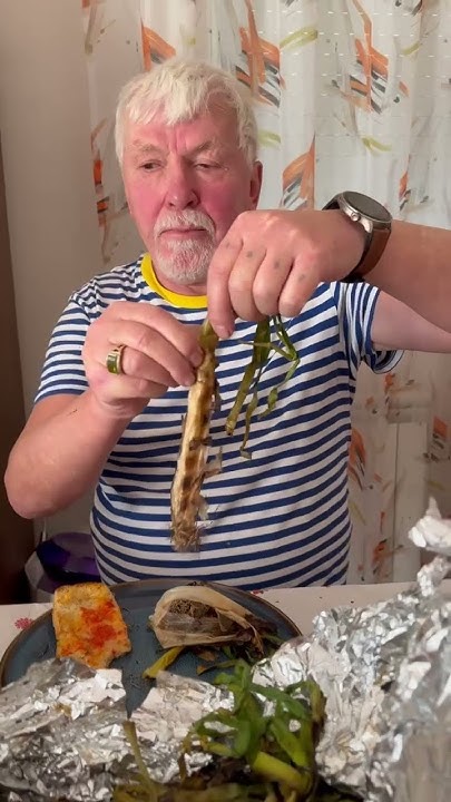 Кальсотс был замечательный. Я ем его неправильно, но всё равно вкусно ...